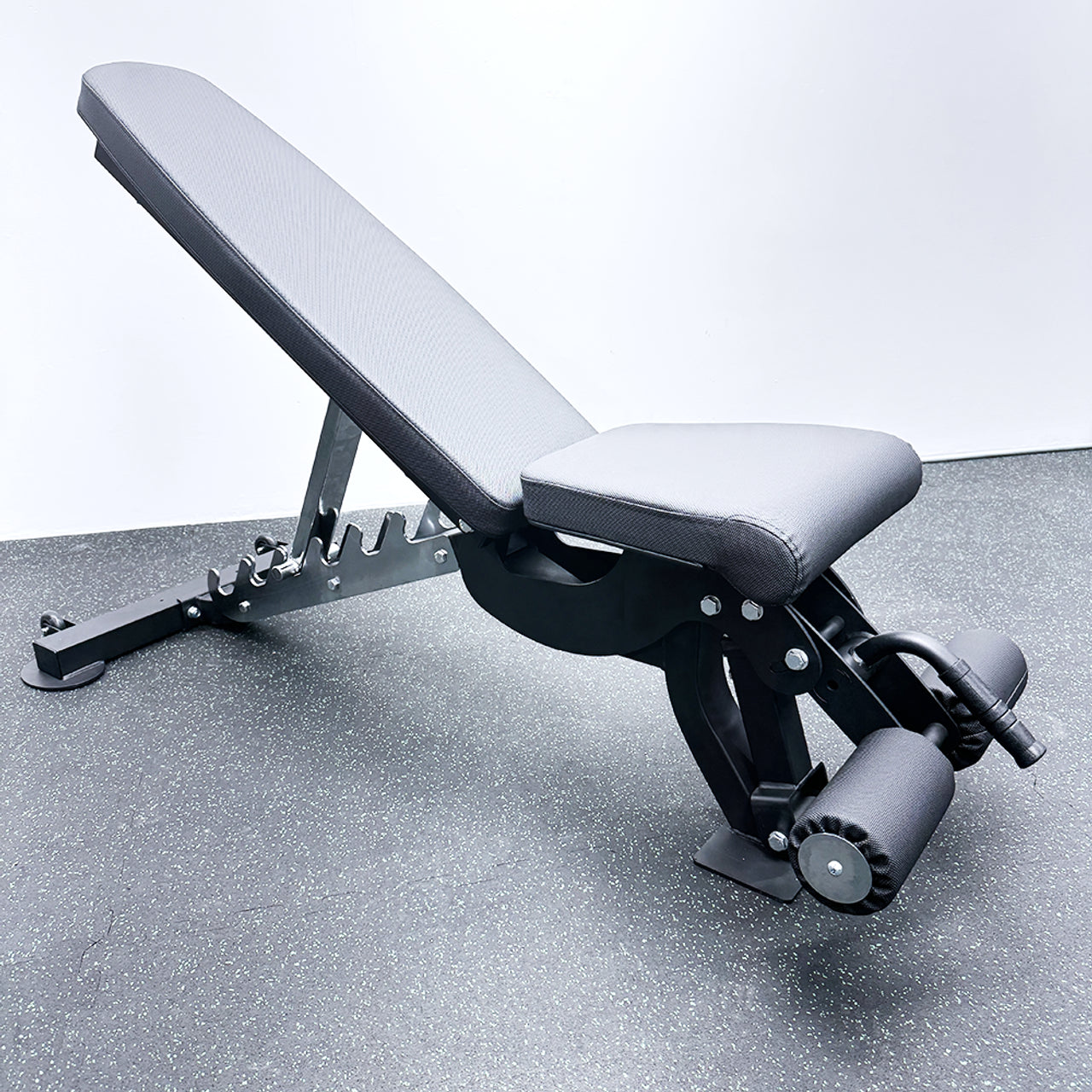 iXPR Adjustable Bench – landmarkathletics